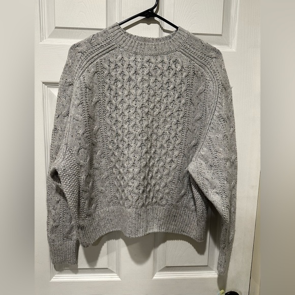 Universal Thread | Sweaters | Universal Thread Light Gray Cable Knit ...